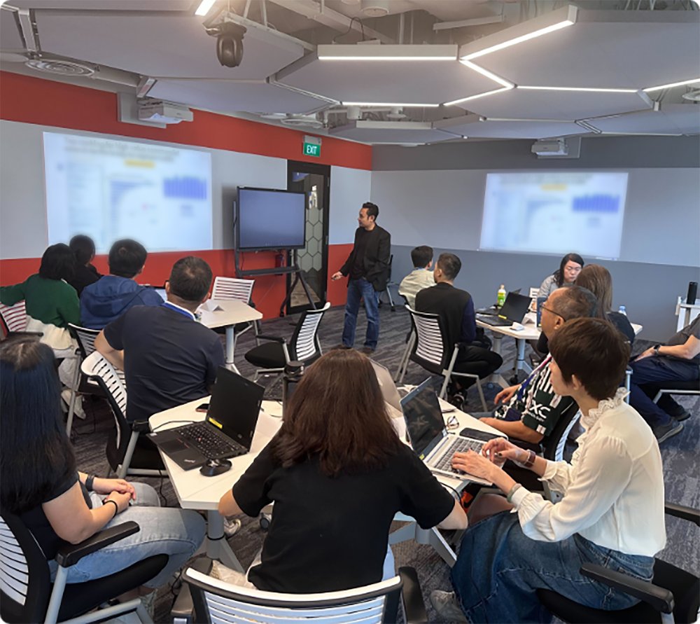 Corporate Training Singapore | OOm Digital Tech & AI Institute